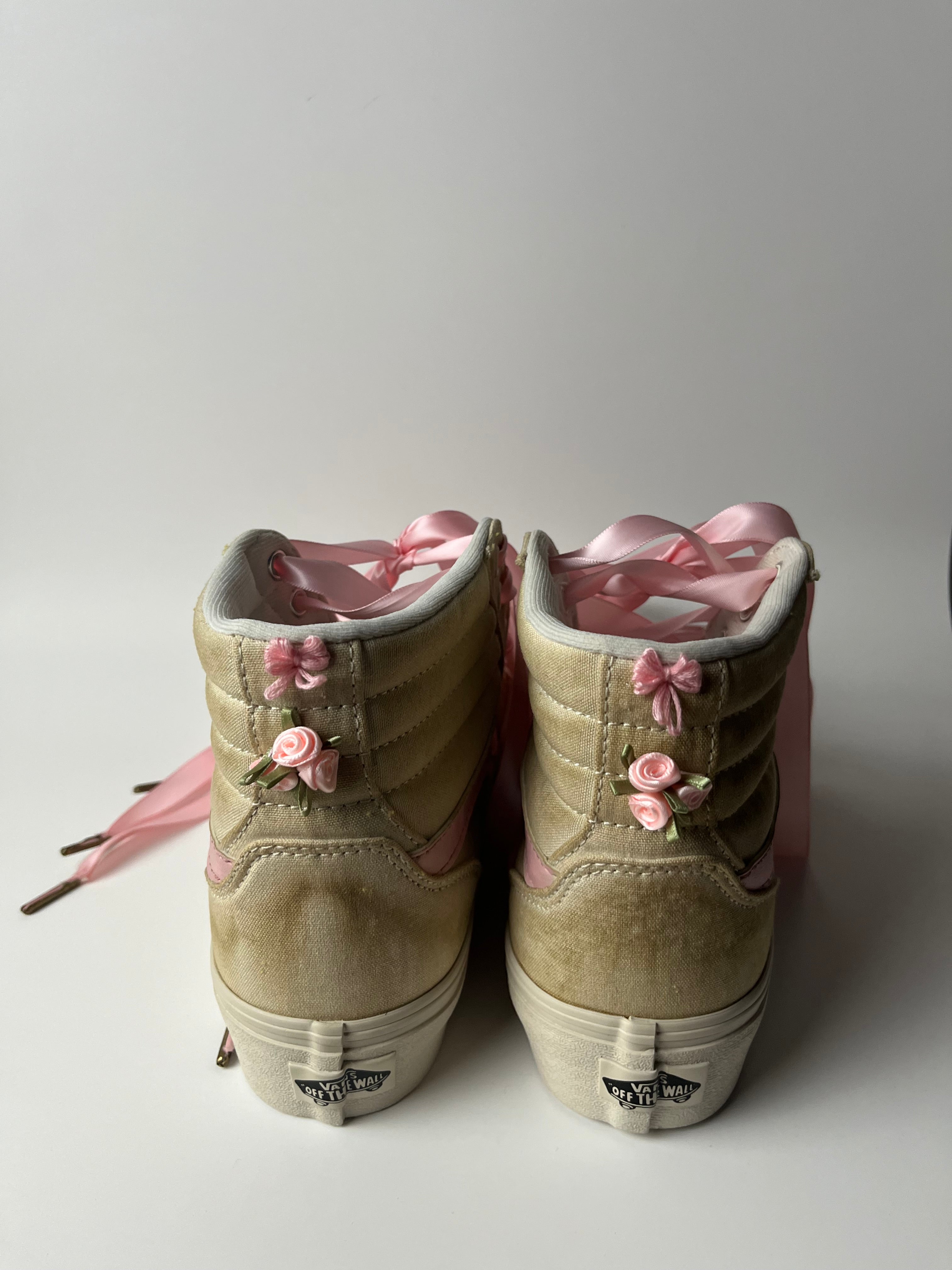 Dusty Rose Vans (custom) – Raised by Hostiles